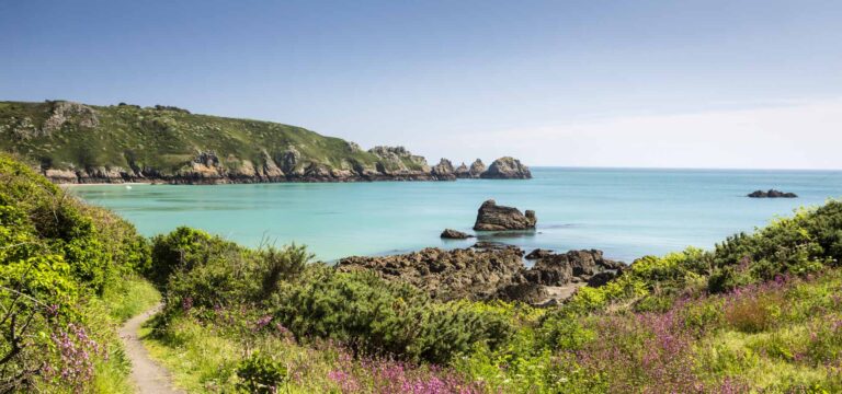 Guernsey - Ferry to Europe